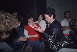 “Robin Williams, A Singular Portrait, 1986-2002” – Arthur Grace Photography
