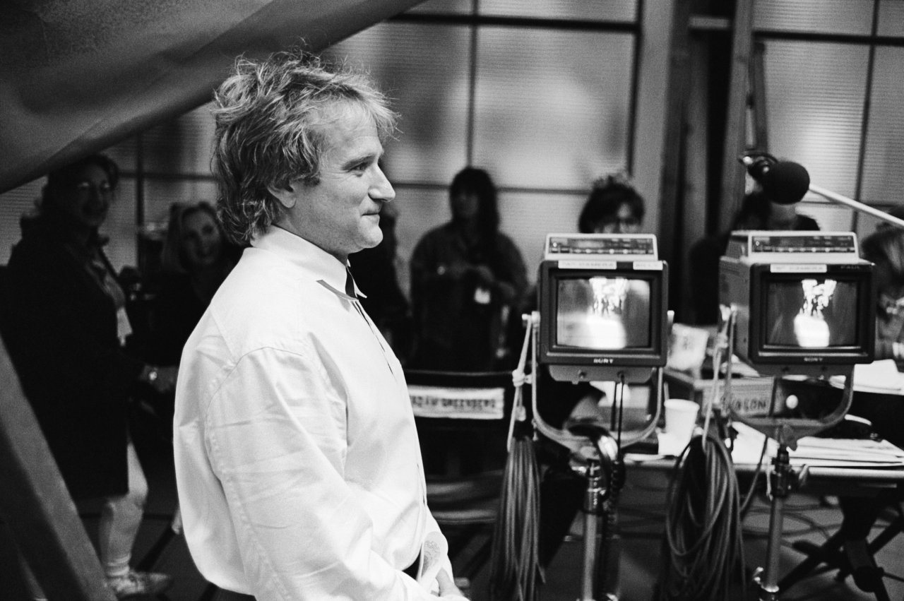 “Robin Williams, A Singular Portrait, 1986-2002” – Arthur Grace Photography